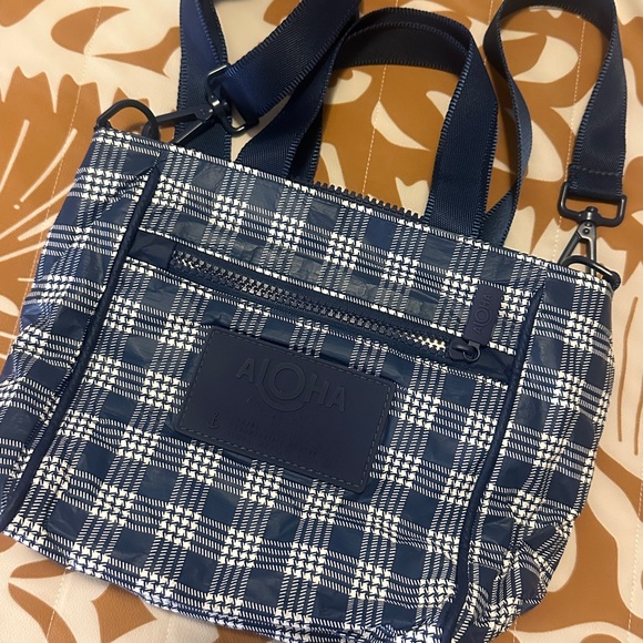 ALOHA Collection | Bags | Aloha Collection Palaka Crossbody Bag Navy ...